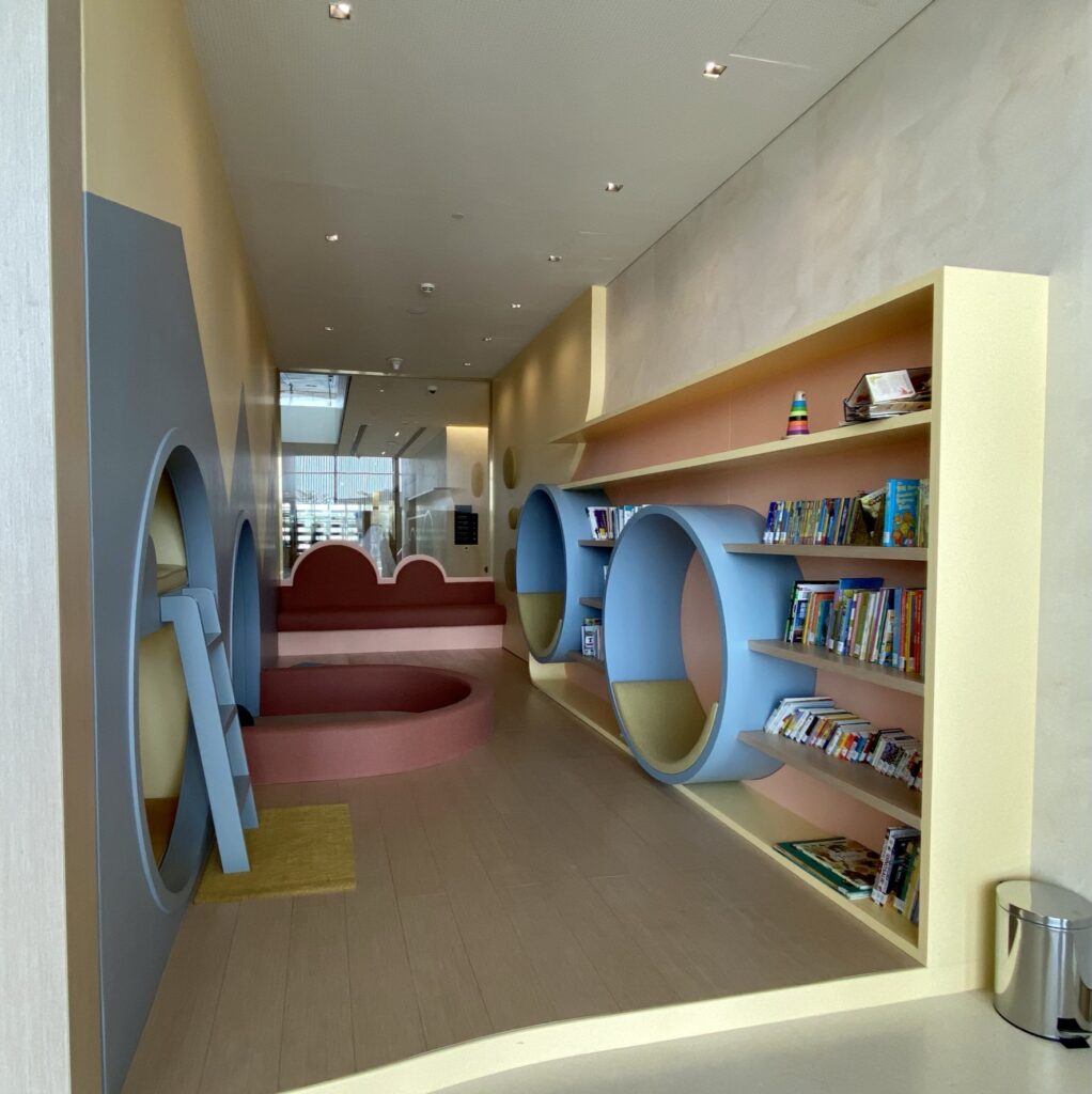 House of Wisdom Sharjah stunning architecture, 2020, library