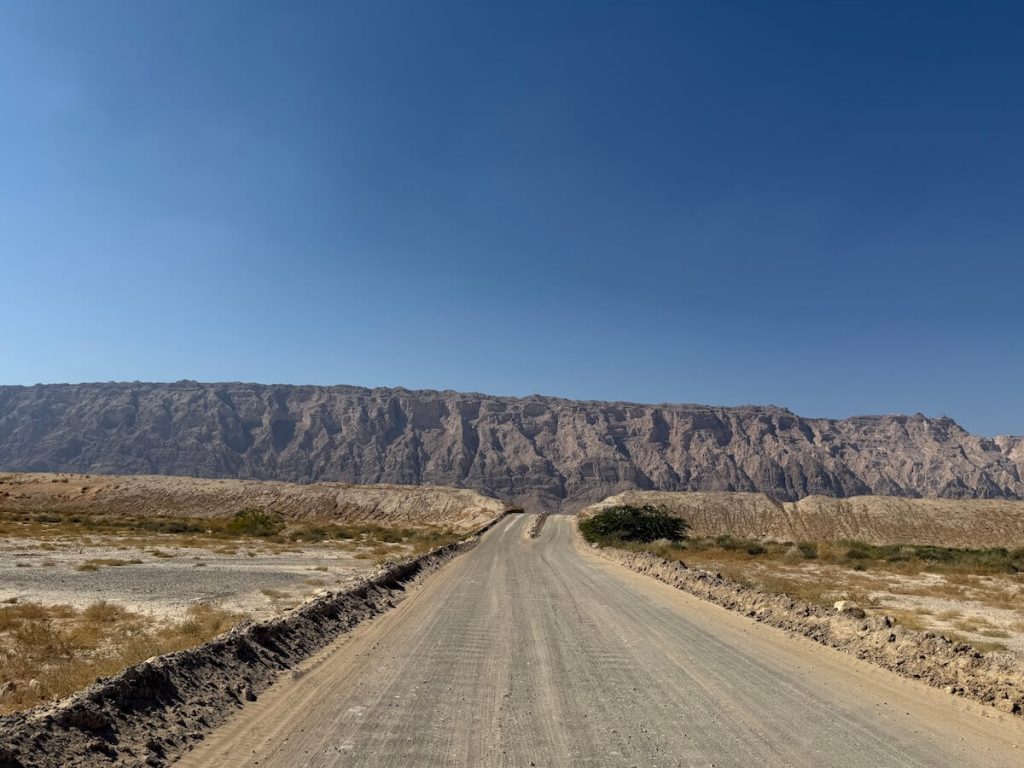 Beautiful places to visit in Al Ain, learn, relax, have fun '25