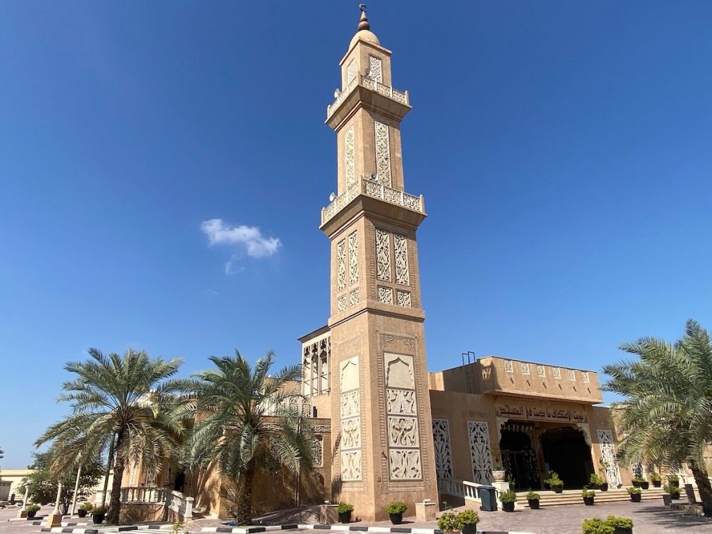 Mosques in the UAE-discover unique, interesting, beautiful mosques 2025
