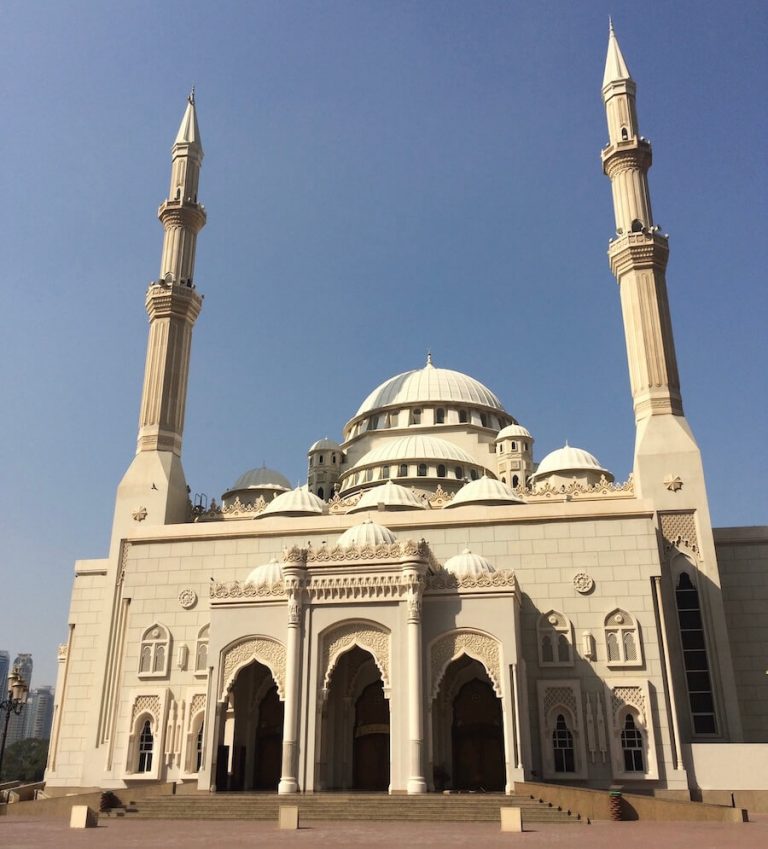 Mosques in the UAE-discover unique, interesting, beautiful mosques 2025